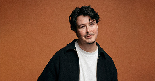 AVAION Returns With 'TO MAKE PEOPLE HAPPY' & New BUNT. Collab
